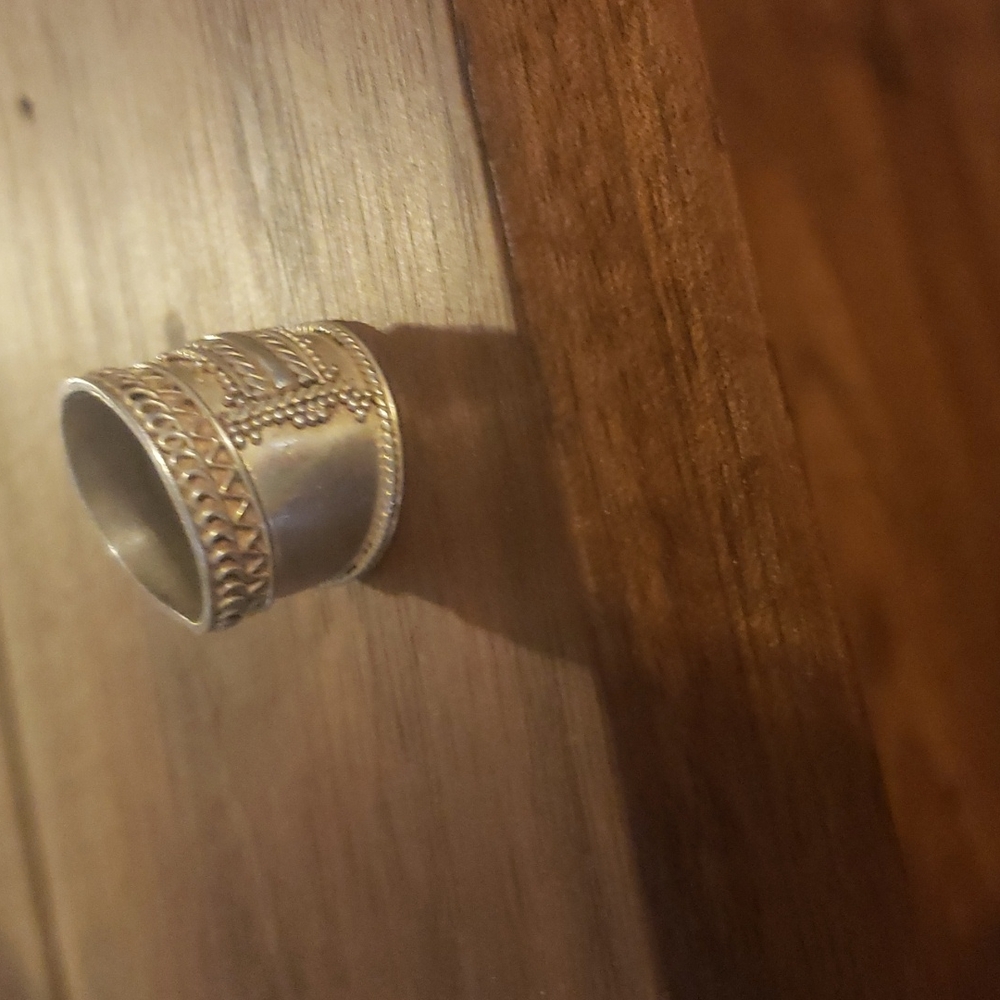 Beautiful Wide 925 Ring - Gem